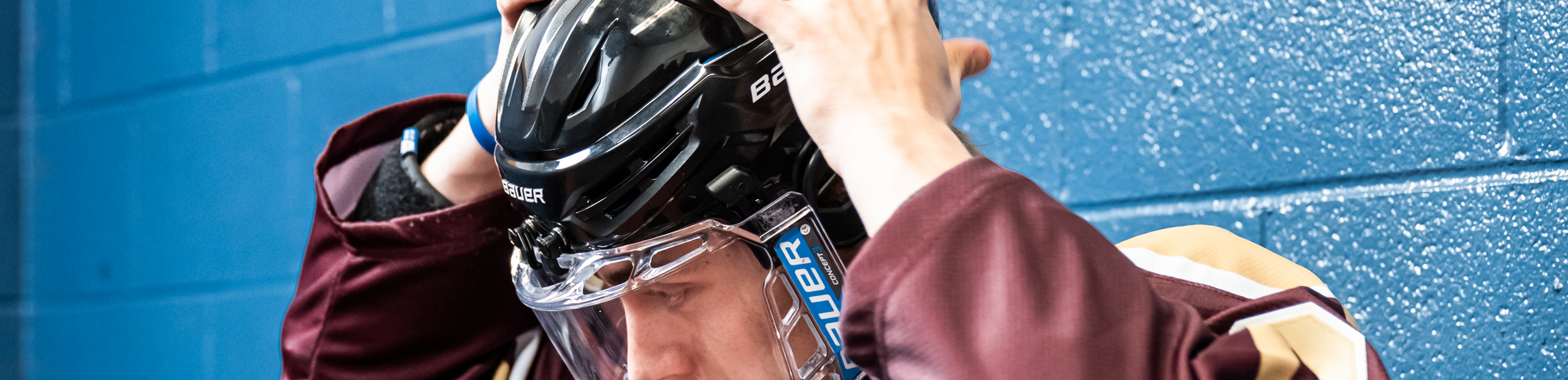 BAUER RE-AKT 3D HELMET